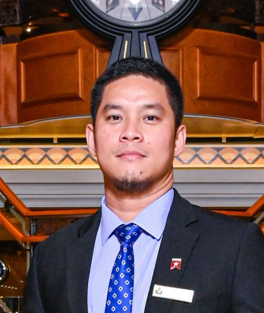 Rising Above – Chester Salido – Ocean Players Club